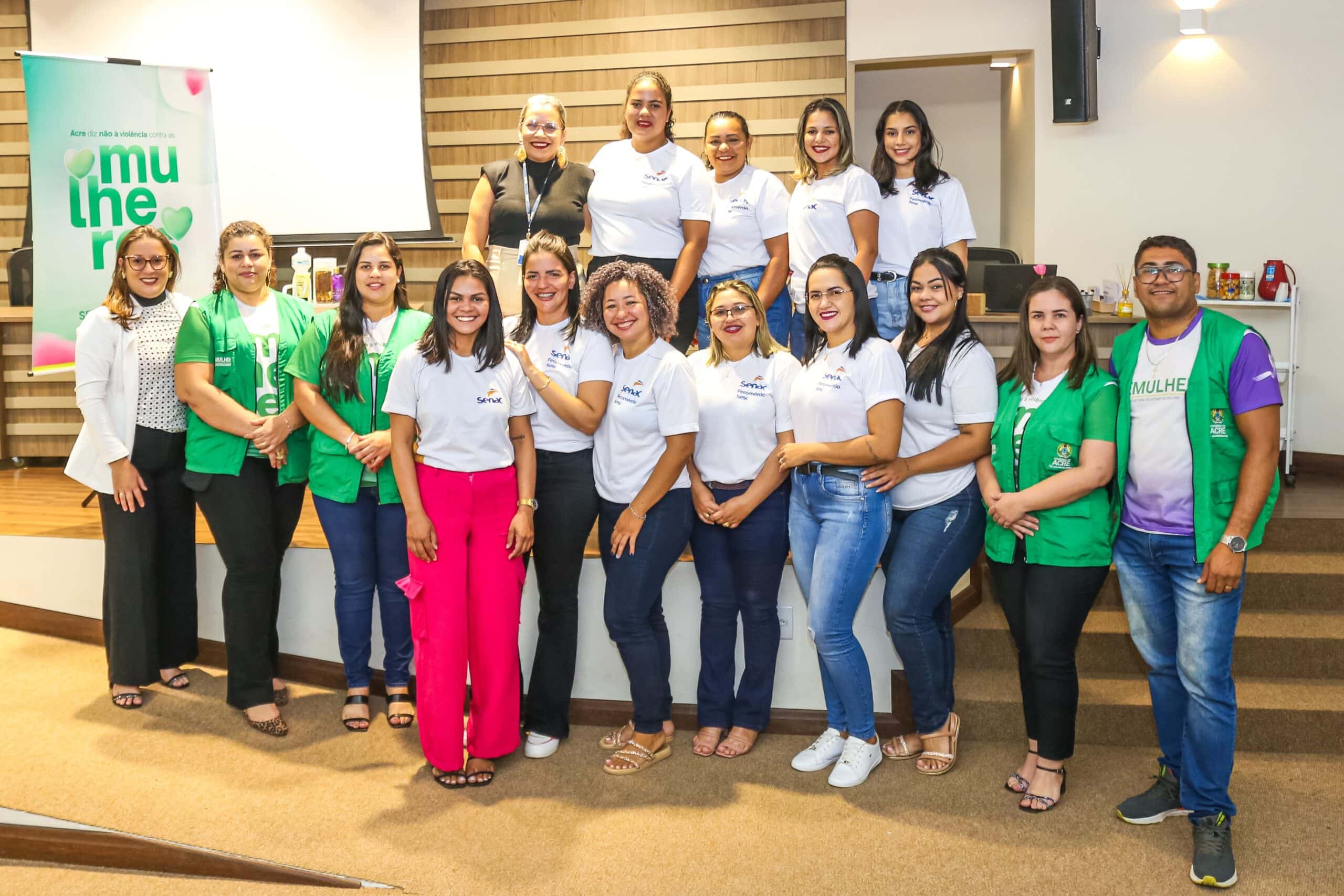 Programa Impacta Mulher certifica mulheres com curso profissionalizante em Cruzeiro do Sul